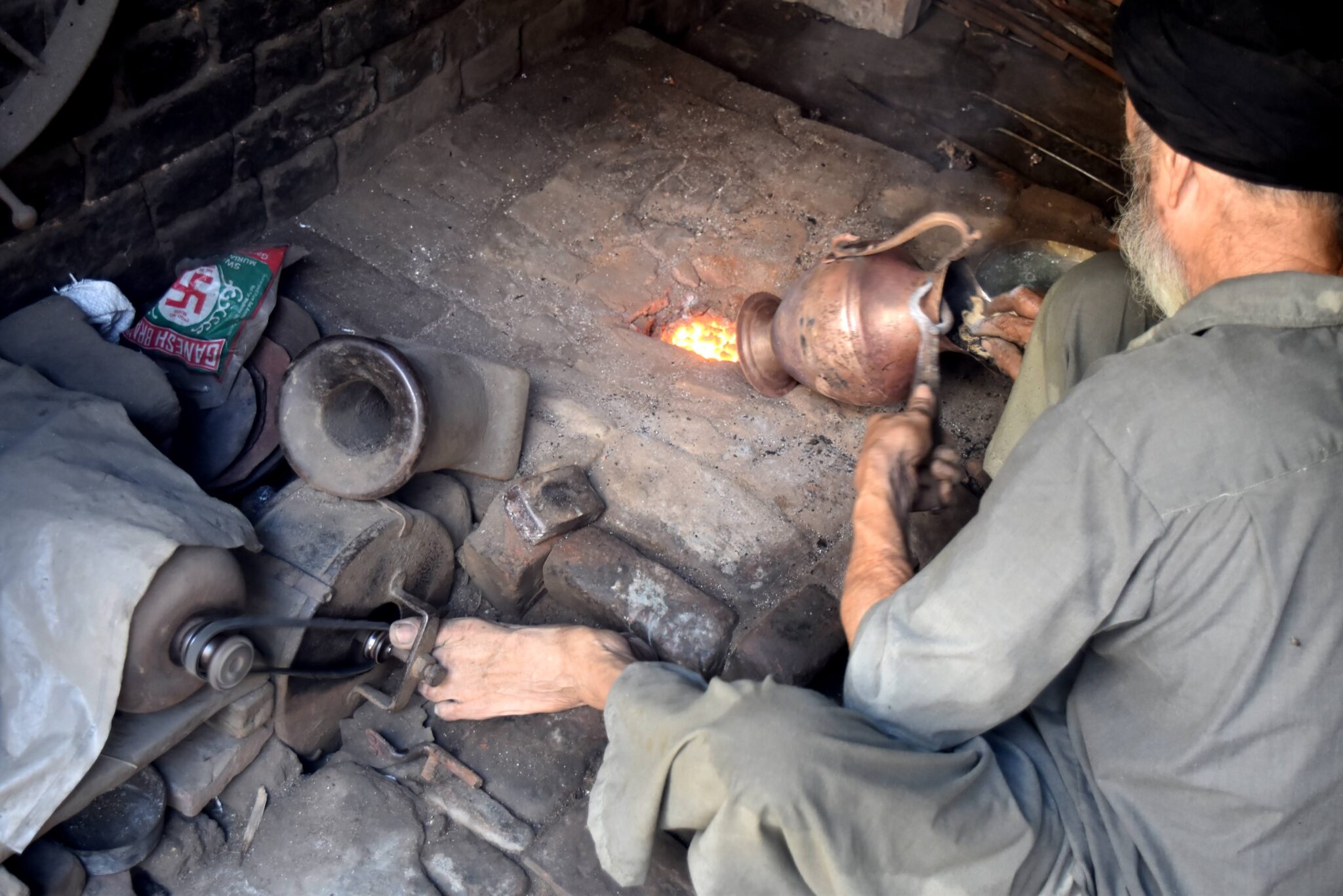 The Hidden Talents of Thatheras: Brass and Copper Utensil Markers in ...